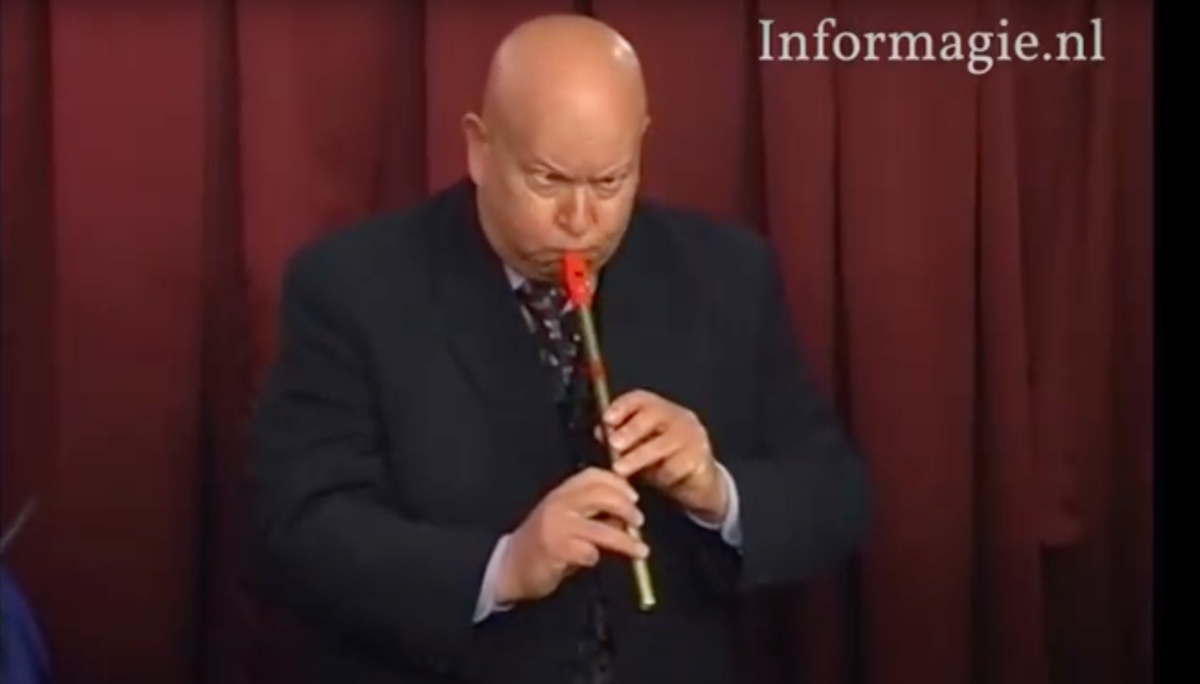 Flute Solo – Flip | De Nederlandse Magische Unie